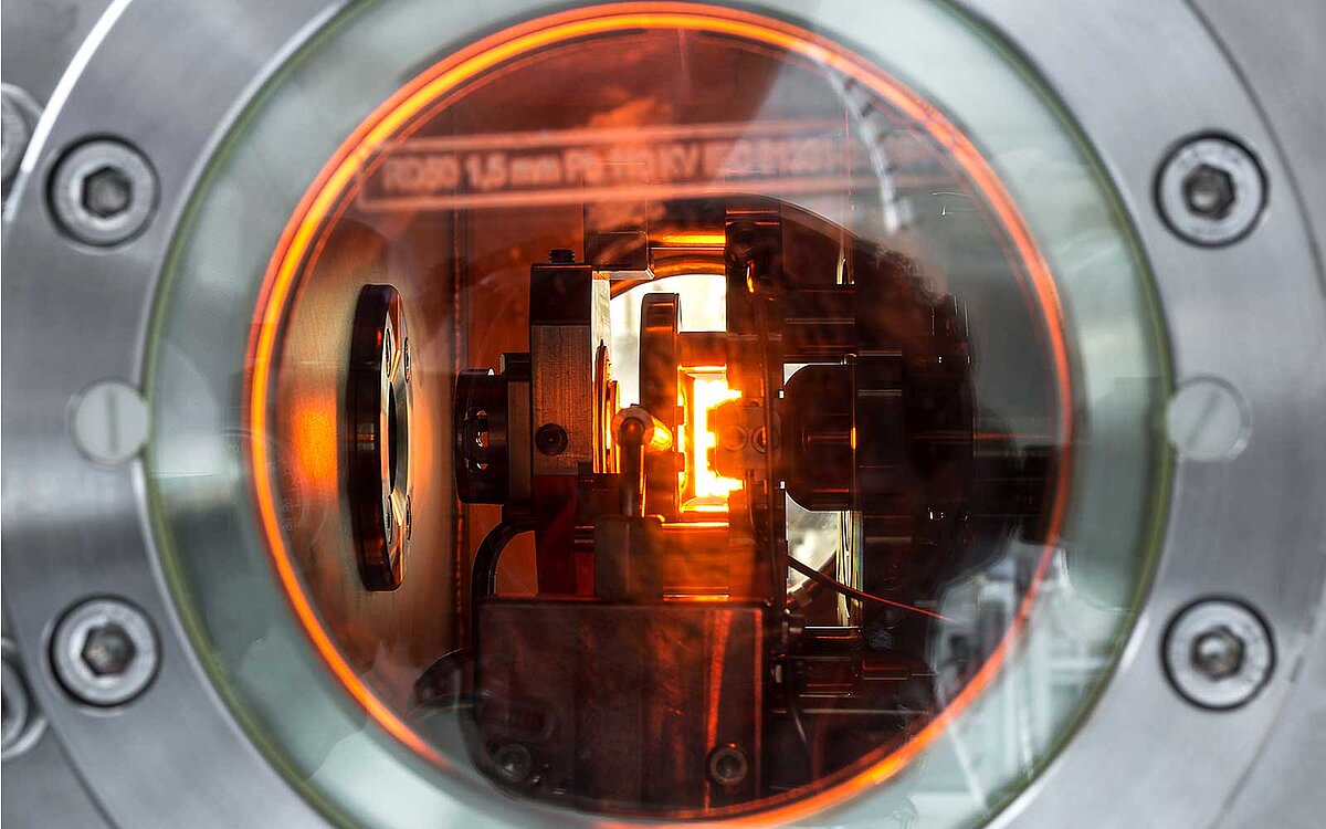 Ionplus社製 AMSシステム MICADAS - Elementar