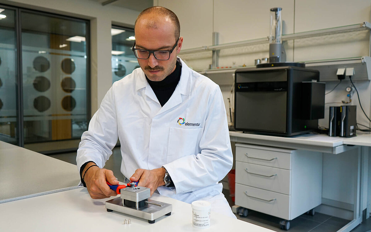 CS/ONH inorganic elemental analyzer inductar® EL cube - Elementar