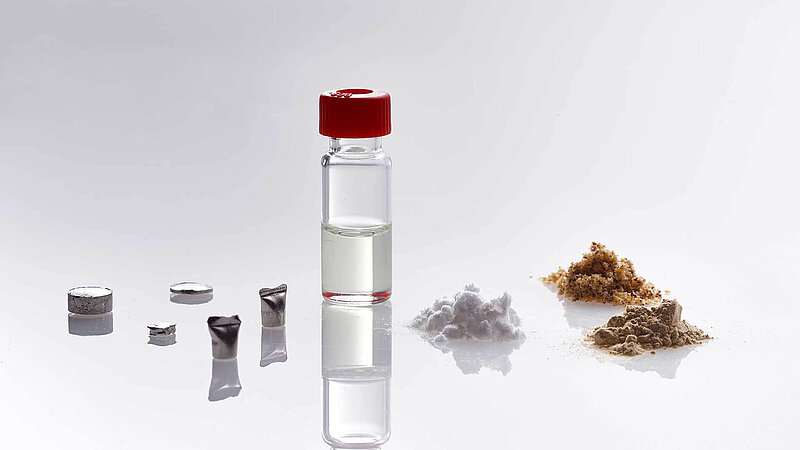 Highly accurate CHNS analysis of substances with extraordinary ...