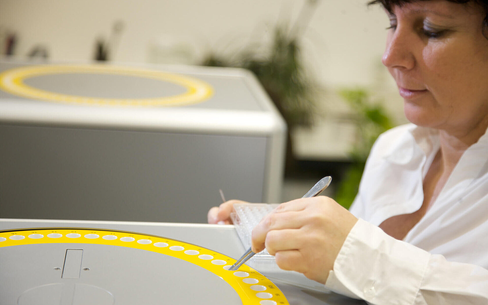 Carbon and sulfur analyzer rapid CS cube - Elementar